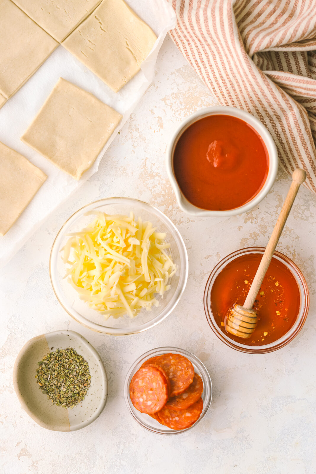 Mini Pepperoni & Hot Honey Pizza Puff Pastry Tarts - Cooking in my Genes