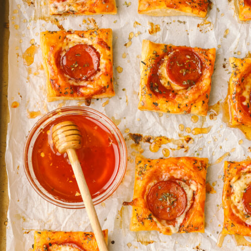 Mini Pepperoni & Hot Honey Pizza Puff Pastry Tarts - Cooking in my Genes